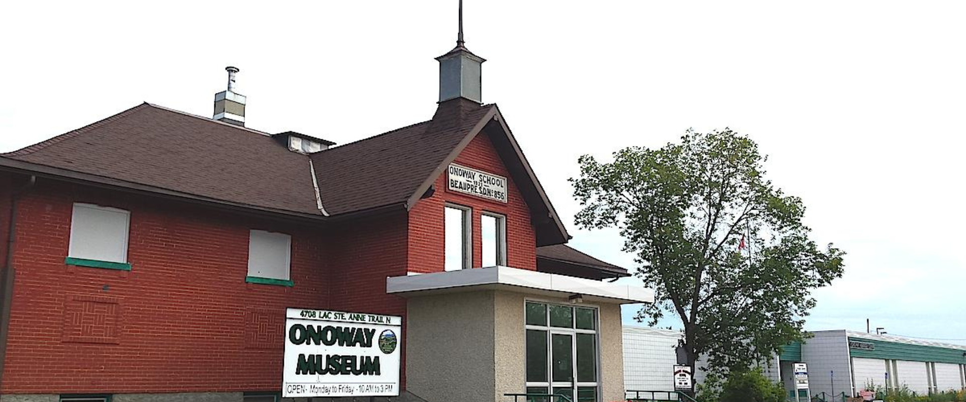 Things To Do In Onoway | (Eat At Burger Baron) | Burger Baron Onoway